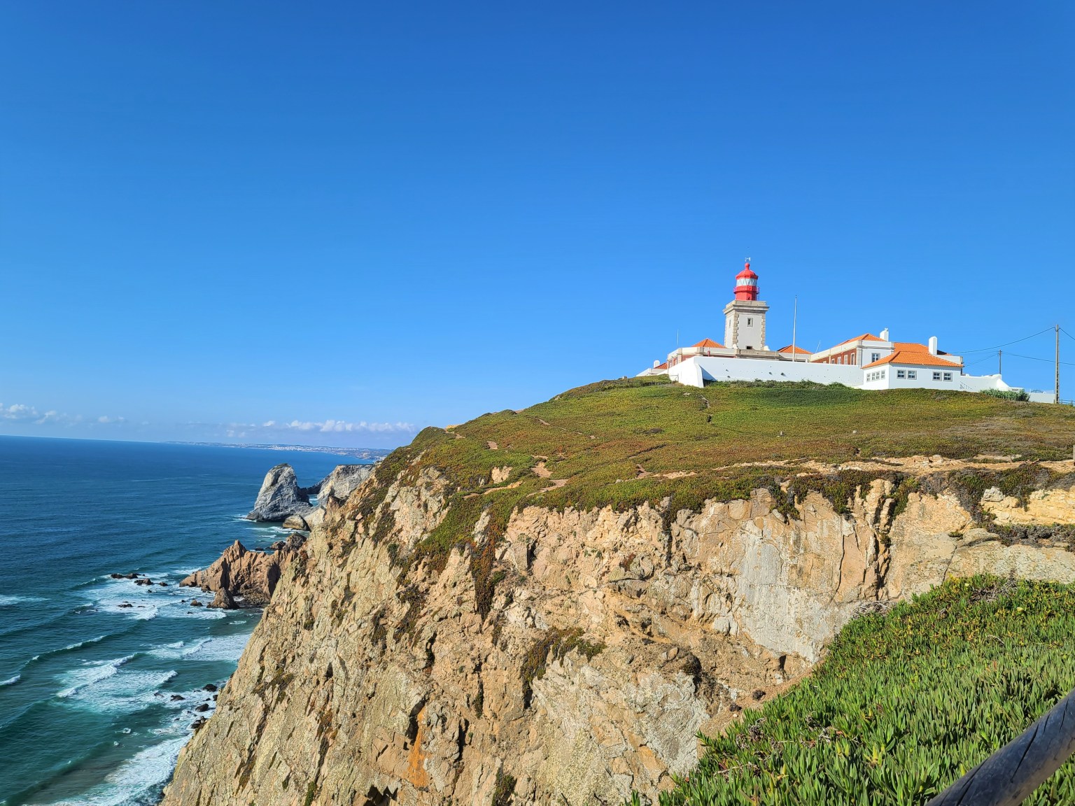 Visiting Cabo da Roca from Sintra - SHORT GIRL ON TOUR